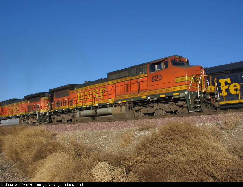 BNSF 820